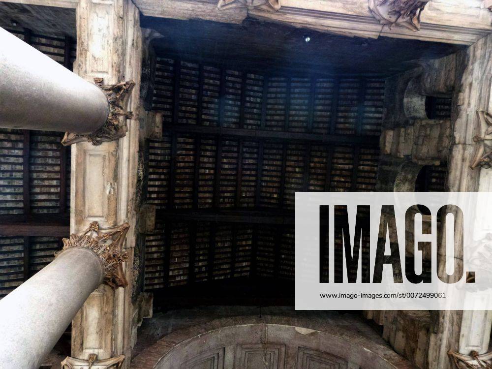 Scenes from the Pantheon (Rome). An ancient Roman temple dedicated to ...