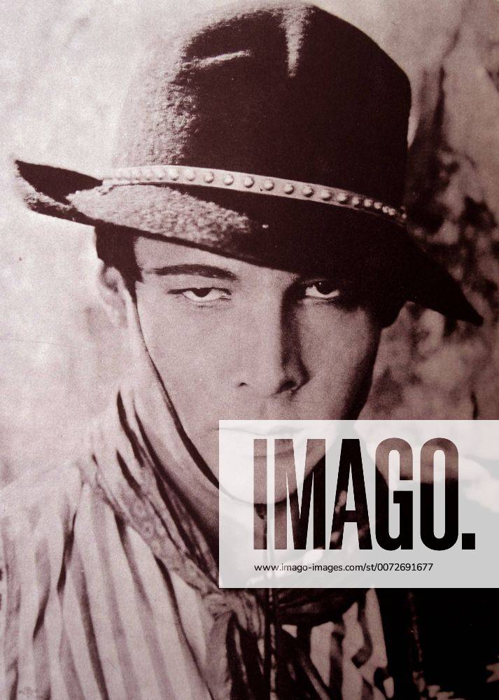 Rodolpho Alfonzo Rafaelo Pierre Filibert Guglielmi di Valentina d ...