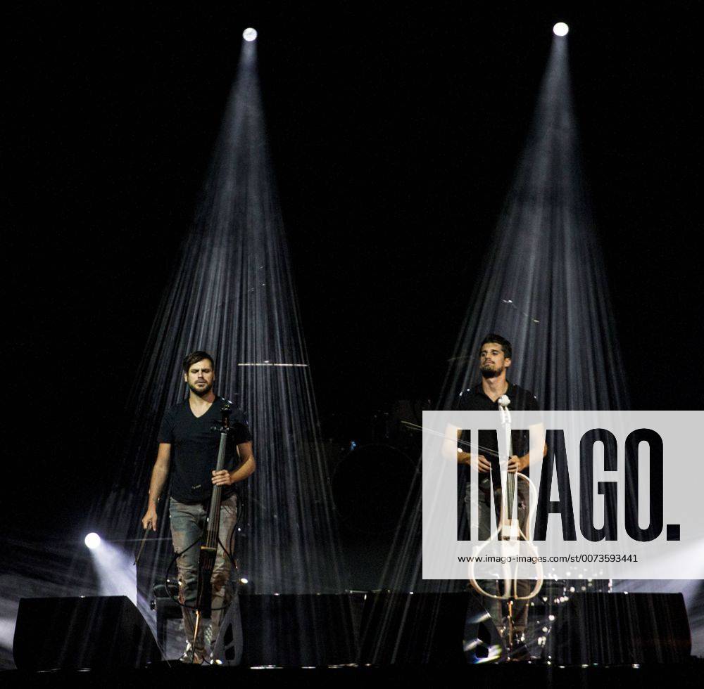 2Cellos Konzert in Sao Paulo SÃO PAULO, SP - 23.09.2016: SHOW 2CELLOS ...