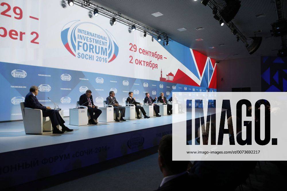 SOCHI, RUSSIA - SEPTEMBER 30, 2016: Expert magazine editor-in-chief Valery Fadeev, Evraz Group