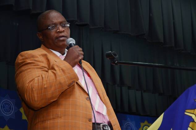 Policeman killed during prison escape remembered TEMBISA, SOUTH AFRICA ...