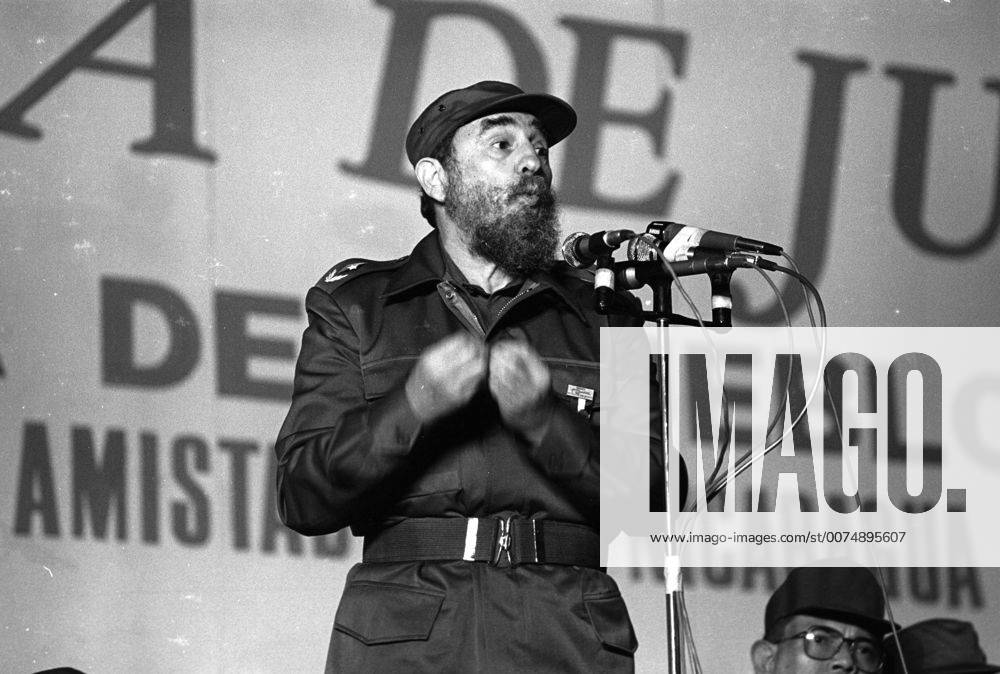 File - Cuban Politician and Revolutionary FIDEL CASTRO (August 13, 1926 ...