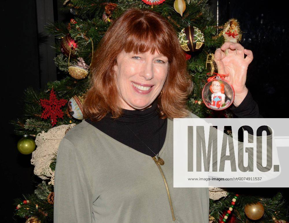 Jeanne Russell attends A Minor Consideration Celebrity Christmas Trees ...