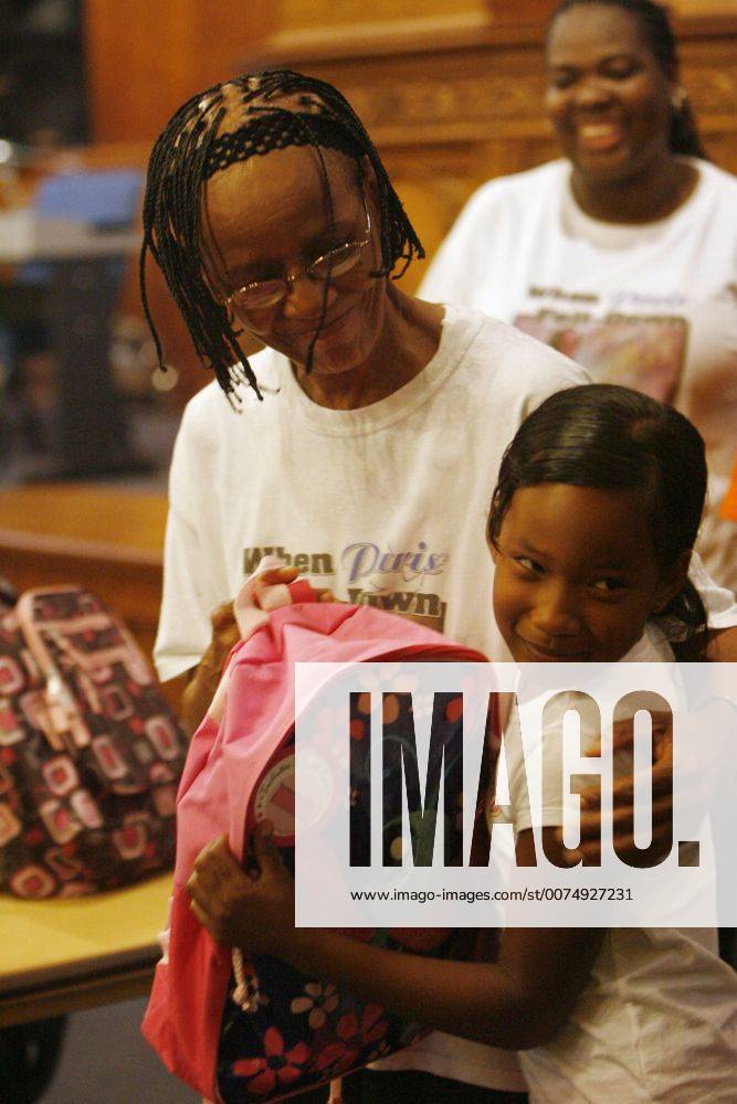 CHRIS ZUPPA Times.SP_310802_ZUPP_Paris Paris Whitehead-Hamilton s grandmother Doretha Williams of