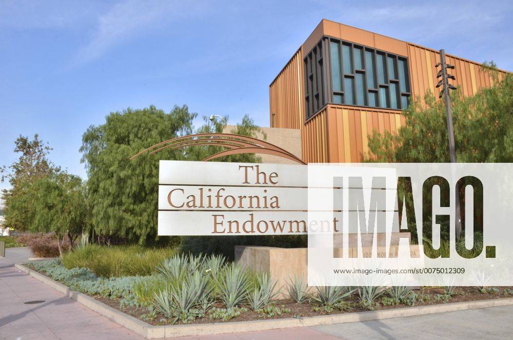 The architecture of The California Endowment Building in Downtown Los ...