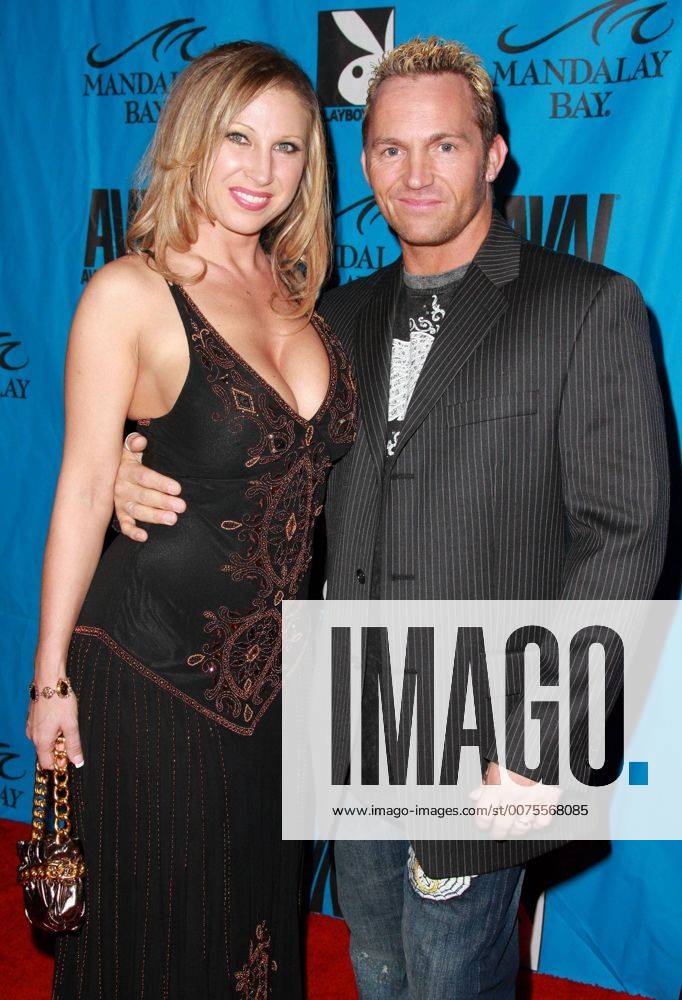 Jan 12, 2008 - Las Vegas, Nevada, USA - DEVON LEE and MARCUS LONDON at the 25th Annual AVN Adult