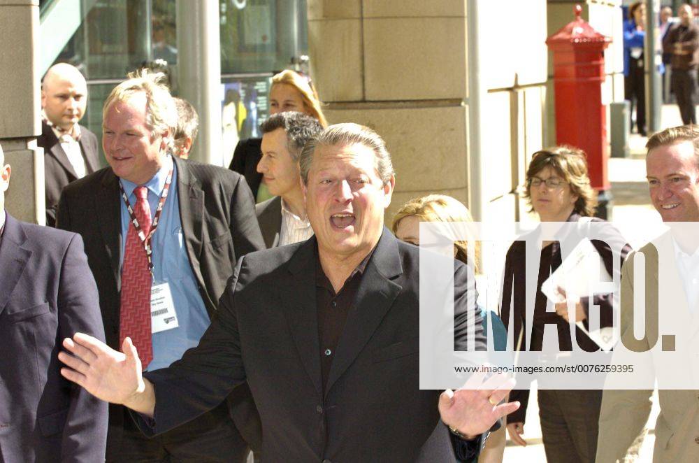 Features,Bill Henry, Gareth Edwards,Aug,27,2006..Former Vice ...