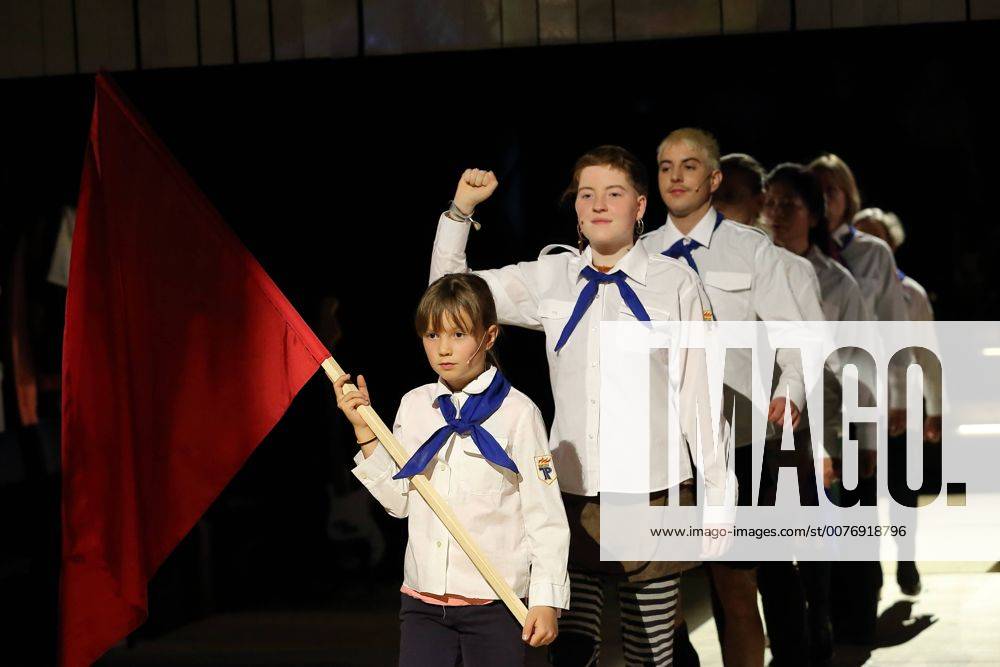 Matilda Florczyk, Helena Simon, Tucke Royale, Jana Schlosser, Mai ...