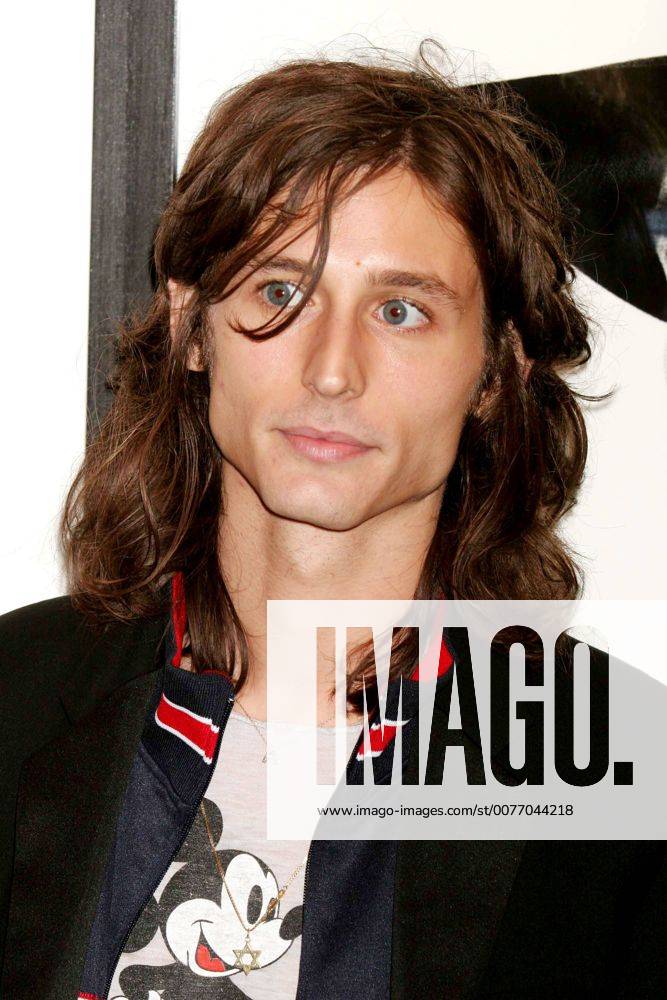 Nick Valensi Hair