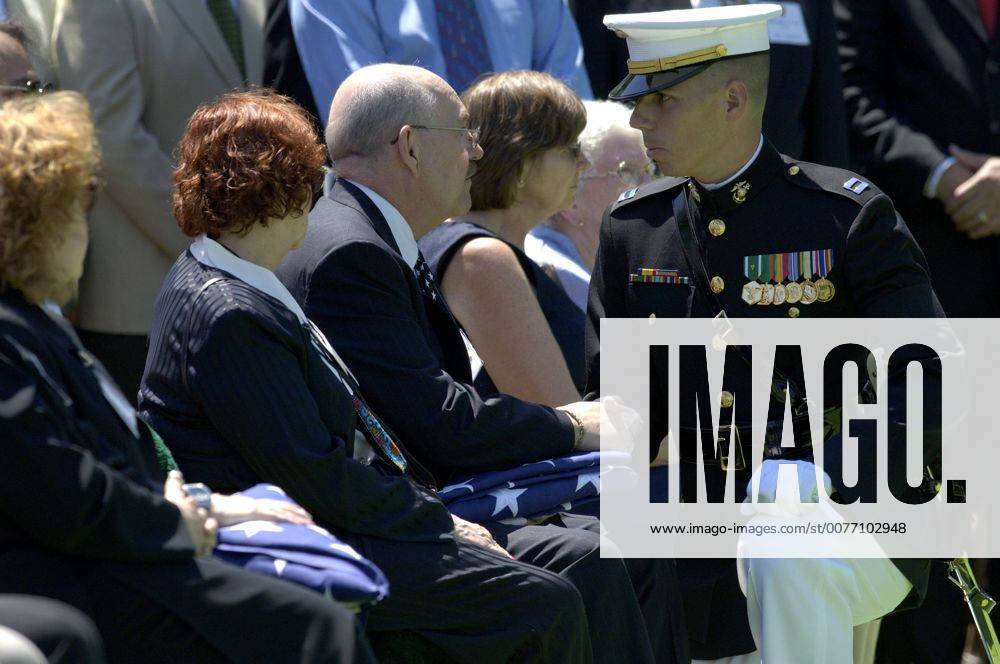 May 10, 2005; Arlington, VA, USA; A US Marine Captain extends ...