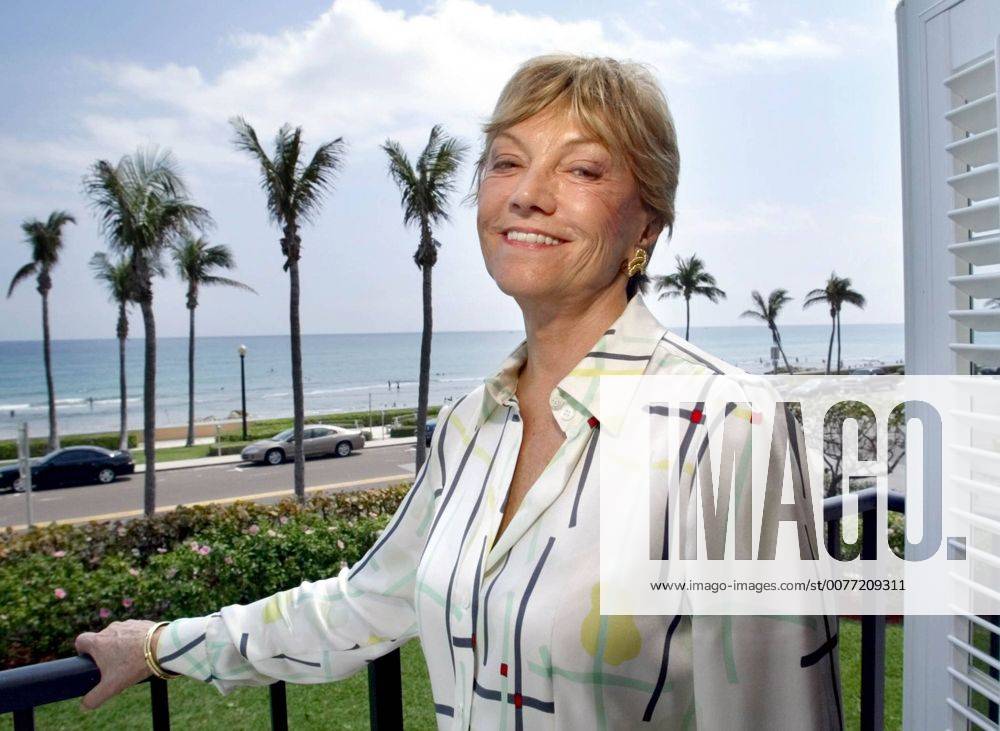 Mar 24, 2005; Palm Beach, FL, USA; VERONICA ATKINS is the widow of Dr ...