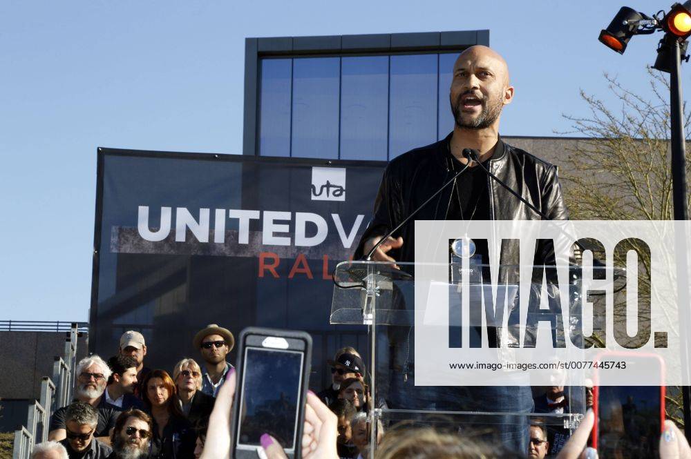 Keegan-Michael Key bei einer United Voices Kundgebung auf der UTA Plaza ...