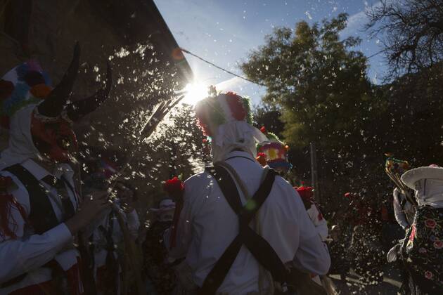 Spain: Almiruete Botarga Botargas & Mascaritas is a popular celebration ...