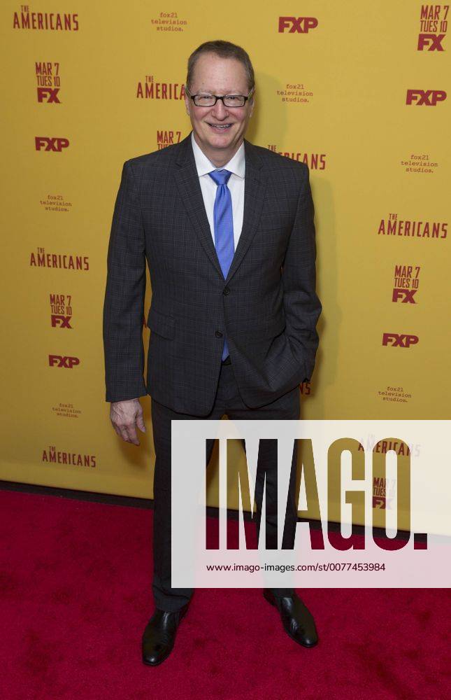 USA: The Americans Season 5 Stephen Schiff attends FX The Americans ...