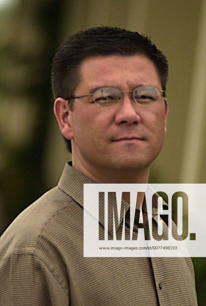 Radiant Life Church Senior Pastor Tony Cunningham . Bee Staff photo May ...