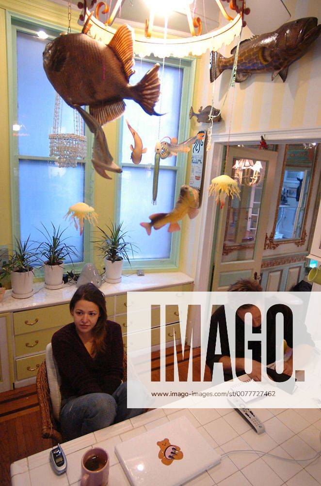 Jan. 15, 2008 - Adam Wallacavage and his girlfriend Jodi Rice are ...