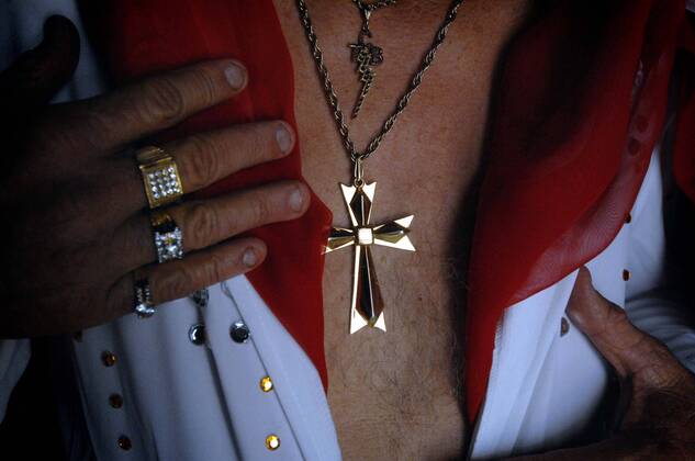 Feb. 16, 2008 - Augusta, Georgia, U.S. - Elvis impersonator Anthony ...