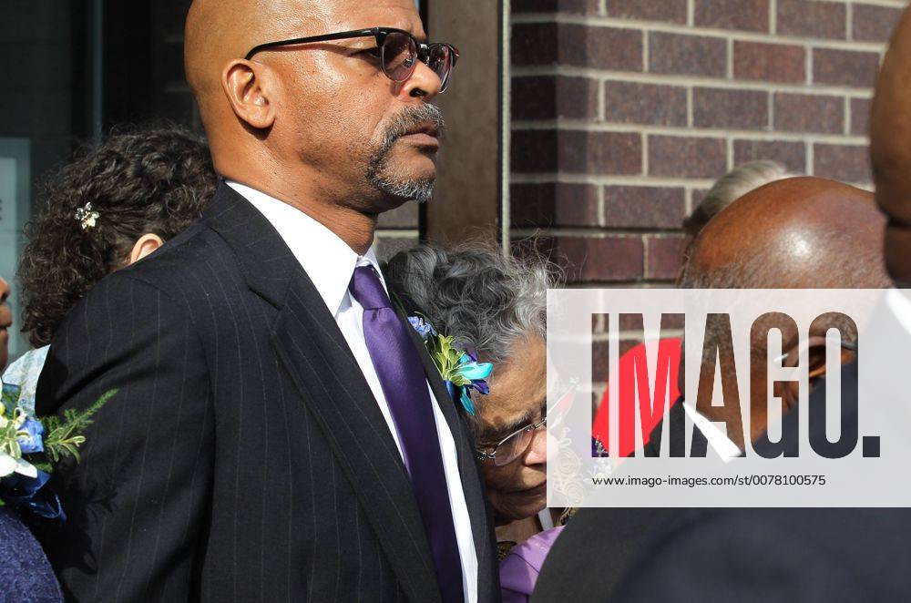 Themetta Toddy Suggs, the widow of the late Chuck Berry, leans on her ...