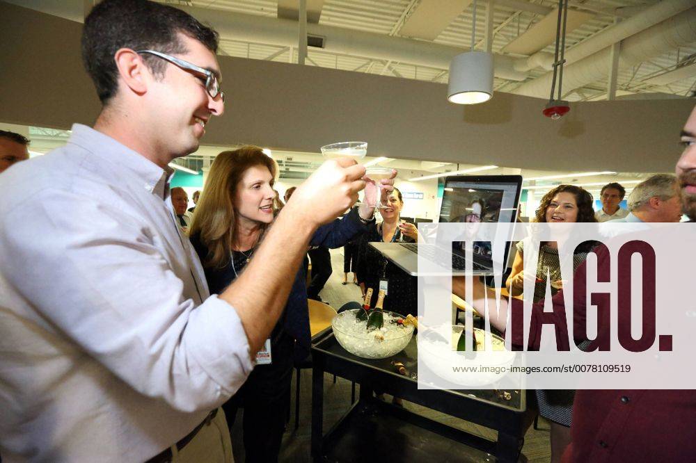 Doral, FL, USA - Miami Herald investigative team reporter Nick Nehamas ...