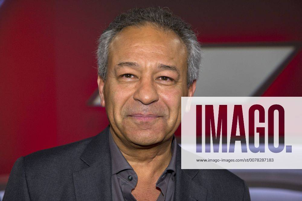 Tayfun BADEMSOY, Portraet, Porträt, Portrait, angeschnittenes Einzelbild, Einzelmotiv