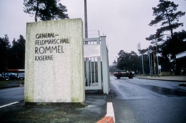 Feature: Generalfeldmarschall- Rommel-Kaserne, Augustdorf 03 97 mo GFM ...