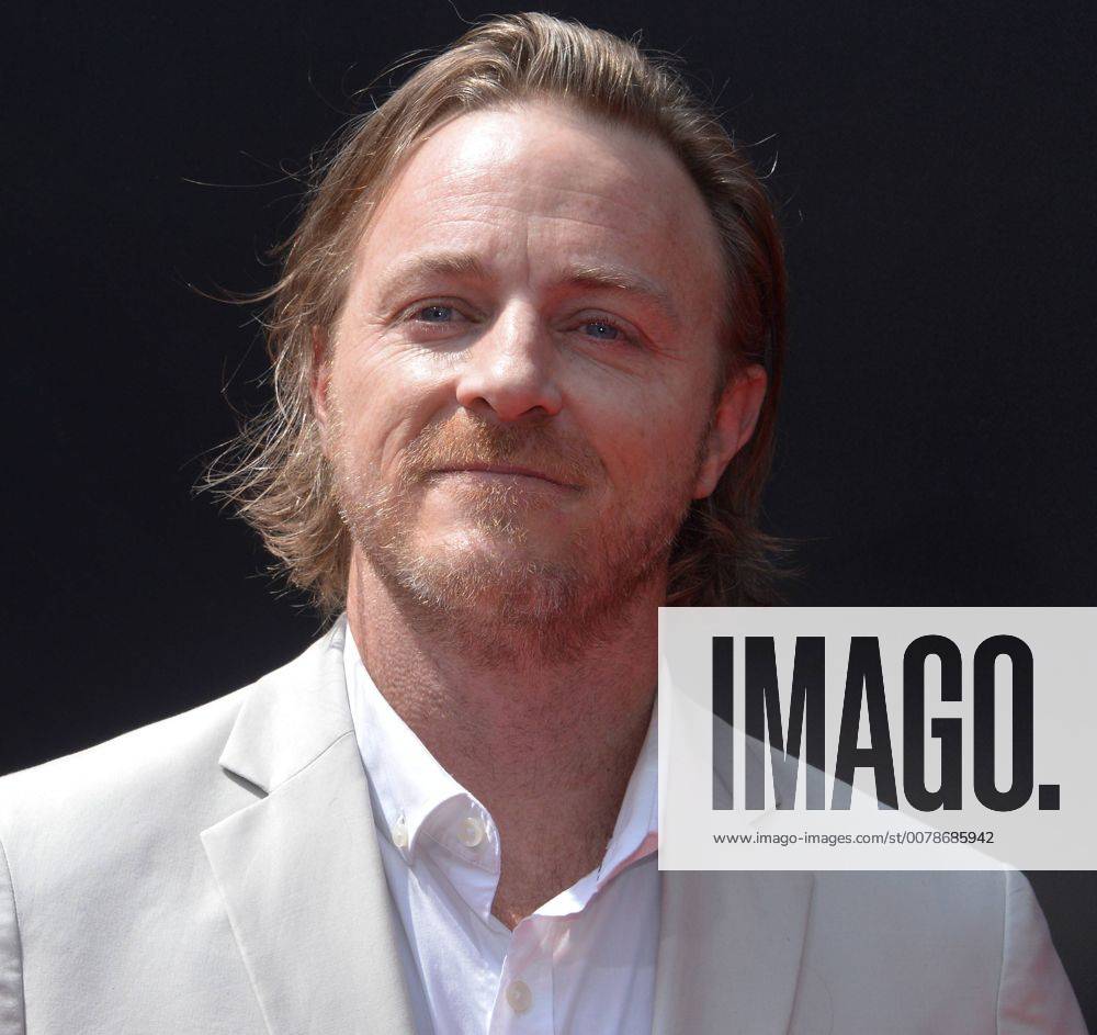 From the cast of Alien: Convenant, actor Nathaniel Dean arrives on the ...