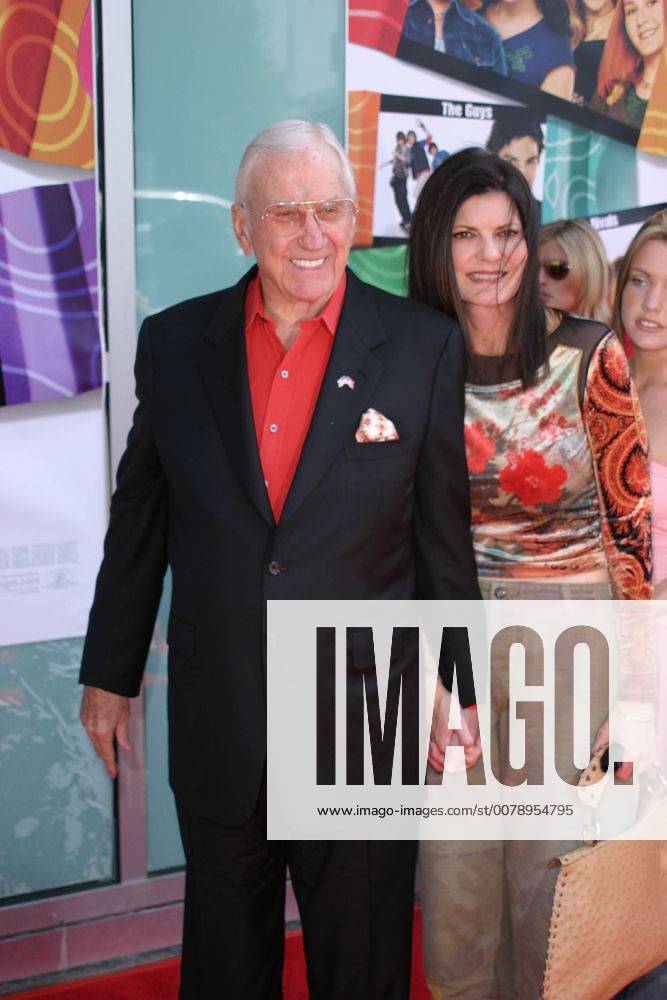 Sleepover Premiere 6-27-2004 Ed McMahon and wife Pam