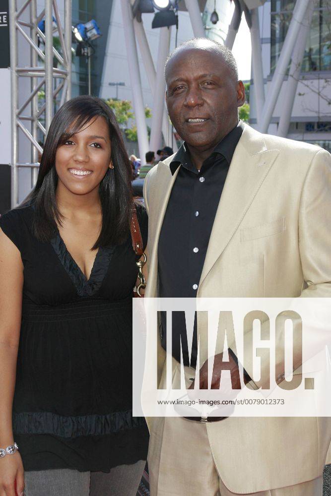 Speed Racer Premiere Morgan Roundtree, Richard Roundtree 4-26-2008 ...