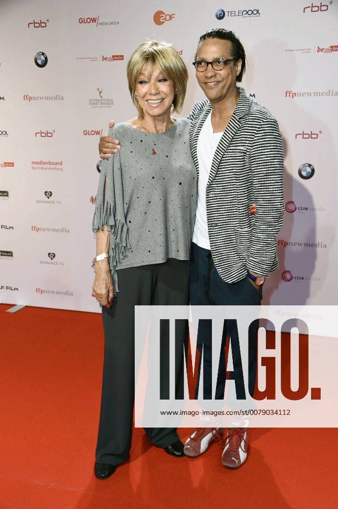 Judy Winter mit Sohn Francis Winter beim Cocktail prolonge anlässlich ...