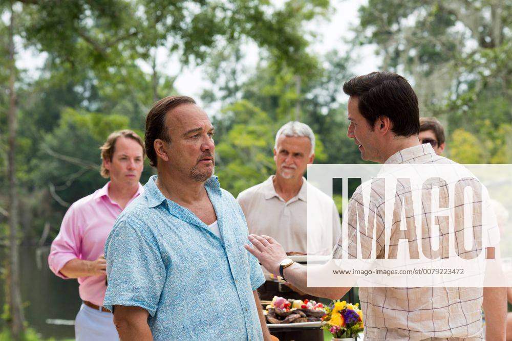 Boone Lasseter (Jim Belushi, left) and Richard Ramsey (Keanu Reeves ...