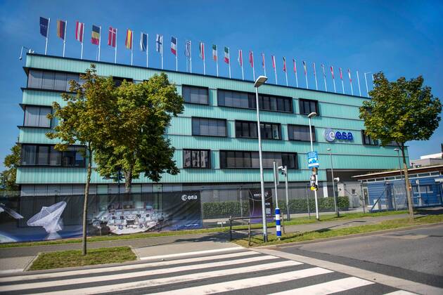 Seit genau 50 Jahren gibt es das European Space Operations Centre in ...