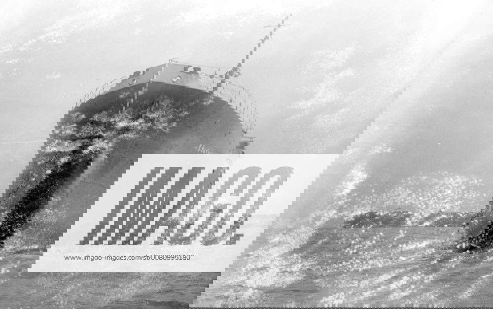 Tankers collide in fog of Goodwins. Two tankers, the Cerinthus (3878 t ...