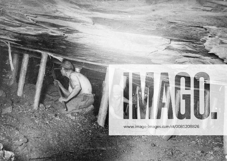 Mining in the Soviet. Miners at work in a Soviet coalmine, Russia ...