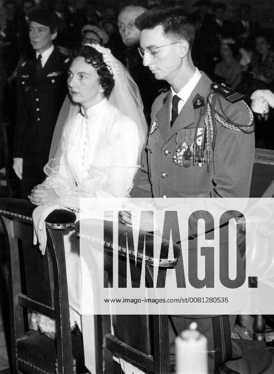 Geneviève de Galard and Jean de Heaulme de Boutsocq during their ...