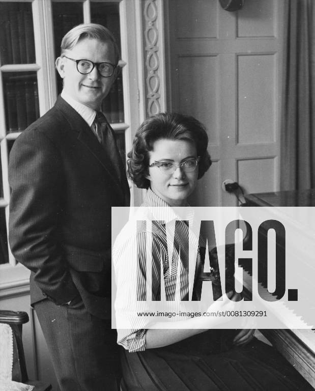 Accountants To Wed. Miss Sarah Alison Livingston Gunn, daughter of the ...