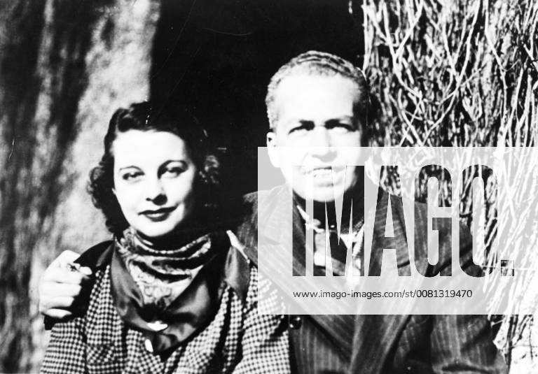 Cornelius Vanderbilt Jr., and his wife Helen Varner at a surprise ...