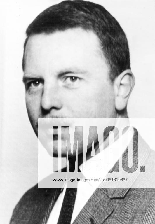 Dutch anthropologist René W. Wassing who accompanied Michael ...