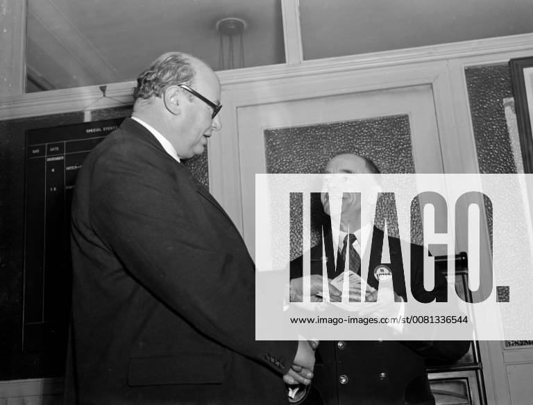 Driver Albert Edward Gunter , aged 46 , of Dalston Garage , driver of ...