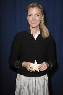 Liesl weapon at a musical reading of A Weihnachtsgschicht after Charles ...