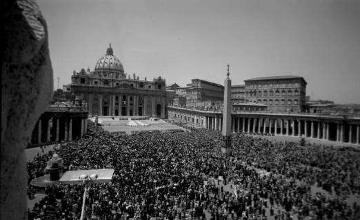 THE NEW POPE IS CARDINAL GIOVANNI BATTISTA MONTINI - POPE PAUL VI IN ...