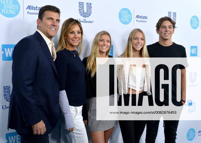 Jeff Gehl, Stephanie Argyros, Lauren Gehl, Ashley Gehl and Gunnar Gehl ...