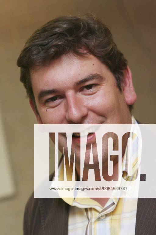 20061008 - LEDEGEM, BELGIUM : CD&V Ledegem Bart Dochy (futur mayor) pictured Sunday 08 October