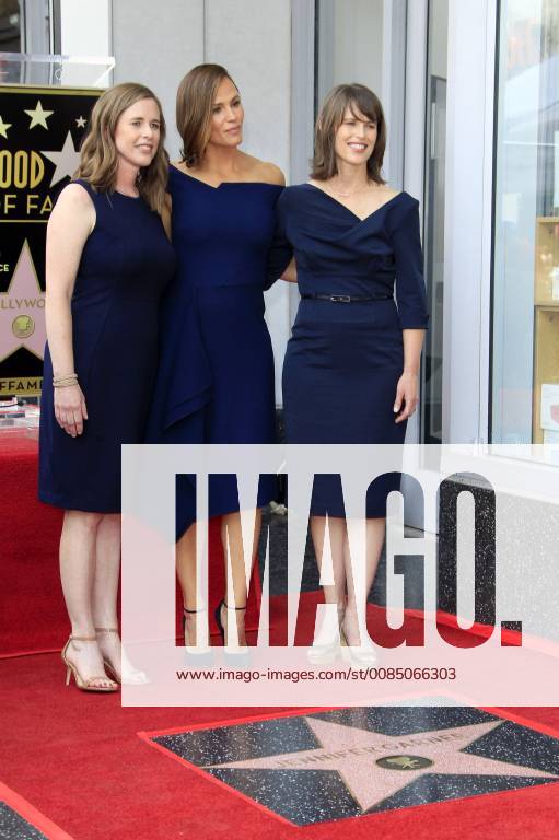 Jennifer Garner with sisters Susannah Kay Garner Carpenter and Melissa ...