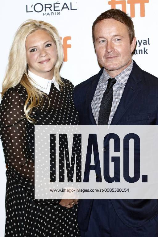 Jake Scott with wife Leigh Goldstone Scott at the premiere of American ...