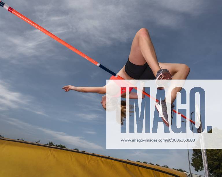 Female high jumper model released Symbolfoto
