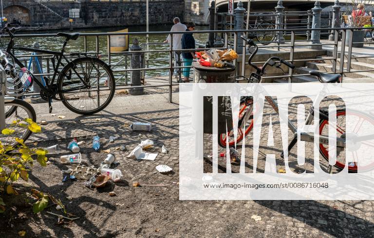 Berlin dirt and garbage Berlin s Filth and rubbish