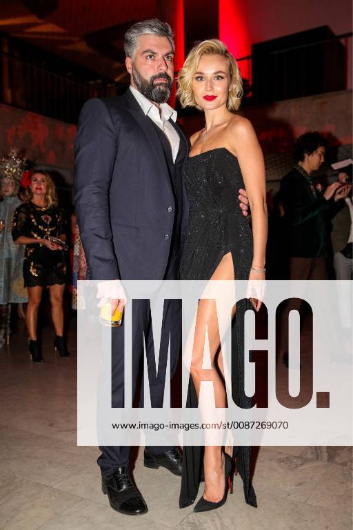 MOSCOW, RUSSIA - DECEMBER 3, 2018: Photographer Dmitry Iskhakov (L ...