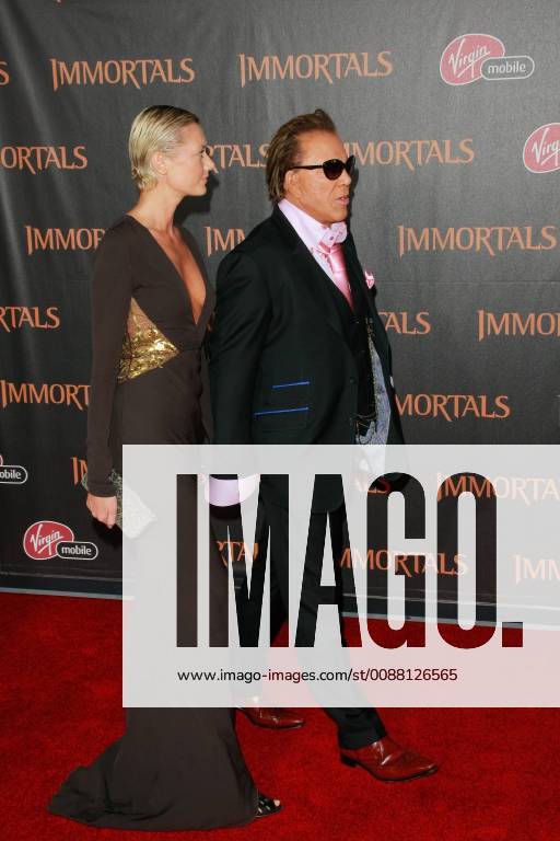 Mickey Rourke and girlfriend Anastasia Makarenko at the Premiere of ...