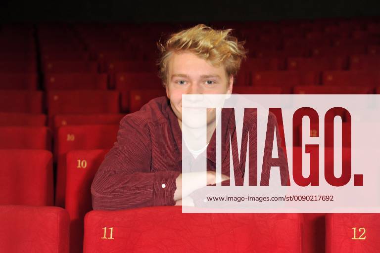 Bruno Alexander Photo opportunity for the ARTE and SWR series Eden at ...