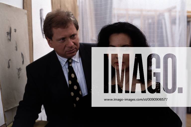 RAINER HUNOLD (Dr. Franck), MIJOU KOVACS (Sylvia Bialas) 36820 Film ...